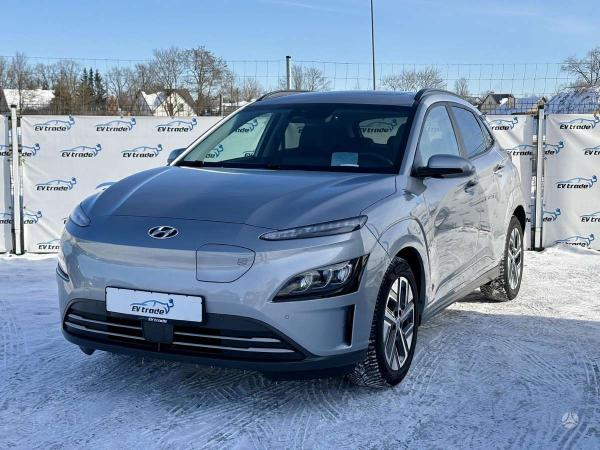 Pelēks Hyundai Kona 2022 Viļņa, ar dzinēja tilpumu 0.00 L un nobraukumu 106 tūkst. km par 20500 €, foto 1 vietnē AUTOMOTO.COM.LV