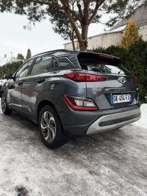 Grey Hyundai Kona 2022 in Kaunas, with an engine capacity of 1.58 L and mileage of 178 thousand km for 6700 €, photo 4 on AUTOMOTO.COM.LV