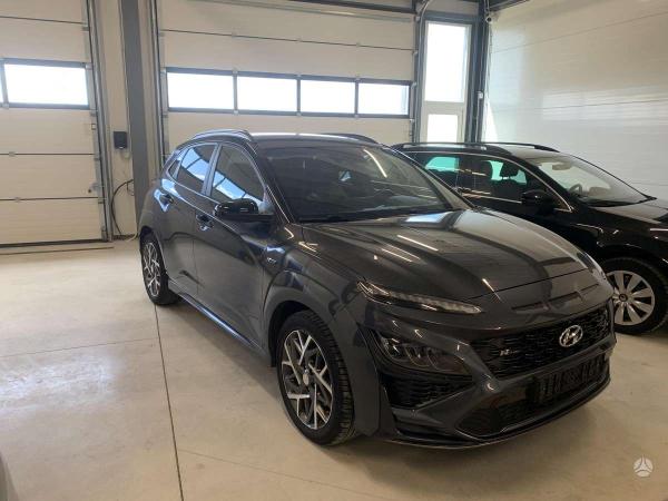 Grey Hyundai Kona 2022 in Kaunas, with an engine capacity of 1.00 L and mileage of 270 thousand km for 8500 €, photo 2 on AUTOMOTO.COM.LV