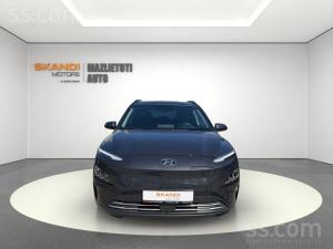 Pelēks Hyundai Kona 2022 Rīga, ar dzinēja tilpumu 0.00 L un nobraukumu 40 tūkst. km par 21790 €, foto 3 vietnē AUTOMOTO.COM.LV
