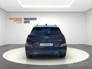 Pelēks Hyundai Kona 2022 Rīga, ar dzinēja tilpumu 0.00 L un nobraukumu 40 tūkst. km par 21790 €, foto 6 vietnē AUTOMOTO.COM.LV