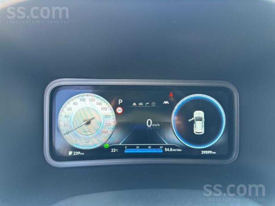 Pelēks Hyundai Kona 2022 Rīga, ar dzinēja tilpumu 0.00 L un nobraukumu 40 tūkst. km par 21790 €, foto 12 vietnē AUTOMOTO.COM.LV