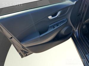 Pelēks Hyundai Kona 2022 Rīga, ar dzinēja tilpumu 0.00 L un nobraukumu 40 tūkst. km par 21790 €, foto 13 vietnē AUTOMOTO.COM.LV