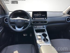 Pelēks Hyundai Kona 2022 Rīga, ar dzinēja tilpumu 0.00 L un nobraukumu 40 tūkst. km par 21790 €, foto 15 vietnē AUTOMOTO.COM.LV