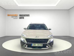 Pelēks Hyundai Kona 2022 Rīga, ar dzinēja tilpumu 1.00 L un nobraukumu 48 tūkst. km par 15490 €, foto 3 vietnē AUTOMOTO.COM.LV