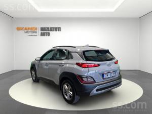 Pelēks Hyundai Kona 2022 Rīga, ar dzinēja tilpumu 1.00 L un nobraukumu 48 tūkst. km par 15490 €, foto 5 vietnē AUTOMOTO.COM.LV