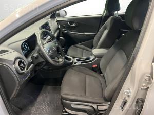 Pelēks Hyundai Kona 2022 Rīga, ar dzinēja tilpumu 1.00 L un nobraukumu 48 tūkst. km par 15490 €, foto 10 vietnē AUTOMOTO.COM.LV