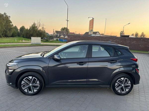 Grey Hyundai Kona 2022 in Marijampole, with an engine capacity of 0.00 L and mileage of 74 thousand km for 21000 €, photo 8 on AUTOMOTO.COM.LV