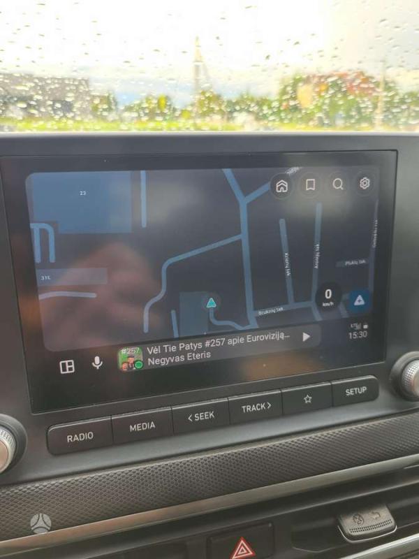 Pelēks Hyundai Kona 2022 Kauņa, ar dzinēja tilpumu 0.00 L un nobraukumu 45 tūkst. km par 18999 €, foto 10 vietnē AUTOMOTO.COM.LV