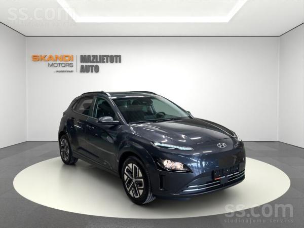Pelēks Hyundai Kona 2022 Rīga, ar dzinēja tilpumu 0.00 L un nobraukumu 41 tūkst. km par 20990 €, foto 9 vietnē AUTOMOTO.COM.LV