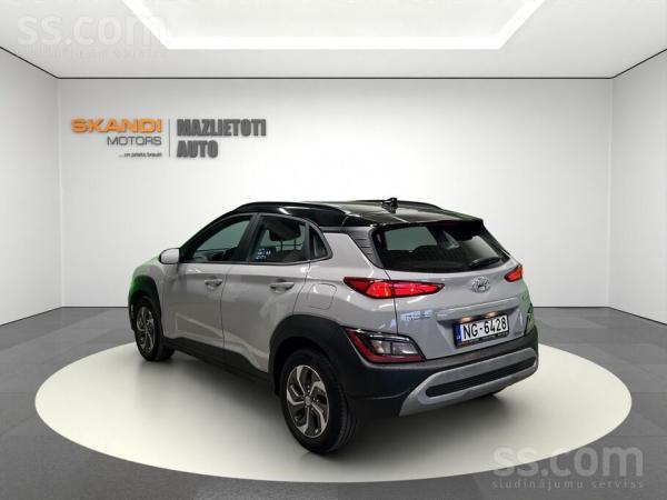 Grey Hyundai Kona 2022 in Riga, with an engine capacity of 1.60 L and mileage of 57 thousand km for 16990 €, photo 5 on AUTOMOTO.COM.LV