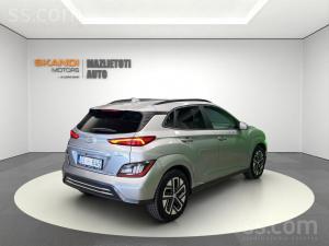 Grey Hyundai Kona 2022 in Riga, with an engine capacity of 0.00 L and mileage of 112 thousand km for 18990 €, photo 7 on AUTOMOTO.COM.LV