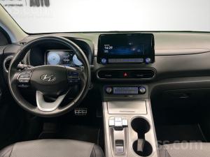 Grey Hyundai Kona 2022 in Riga, with an engine capacity of 0.00 L and mileage of 112 thousand km for 18990 €, photo 16 on AUTOMOTO.COM.LV