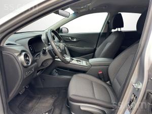 Grey Hyundai Kona 2022 in Riga, with an engine capacity of 0.00 L and mileage of 31 thousand km for 20990 €, photo 11 on AUTOMOTO.COM.LV