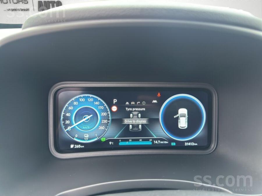 Grey Hyundai Kona 2022 in Riga, with an engine capacity of 0.00 L and mileage of 31 thousand km for 20990 €, photo 13 on AUTOMOTO.COM.LV