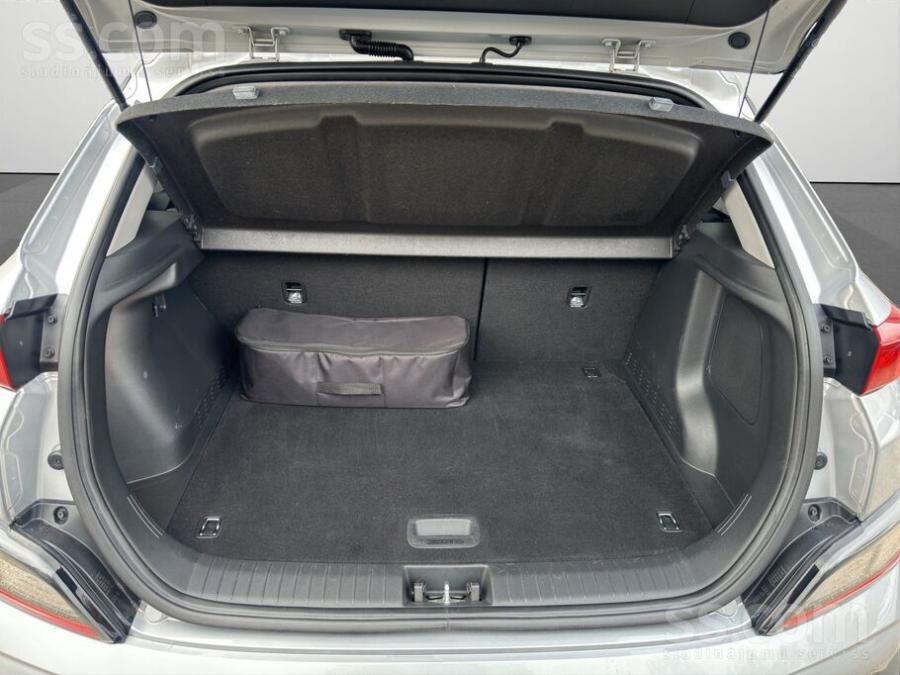 Grey Hyundai Kona 2022 in Riga, with an engine capacity of 0.00 L and mileage of 31 thousand km for 20990 €, photo 20 on AUTOMOTO.COM.LV