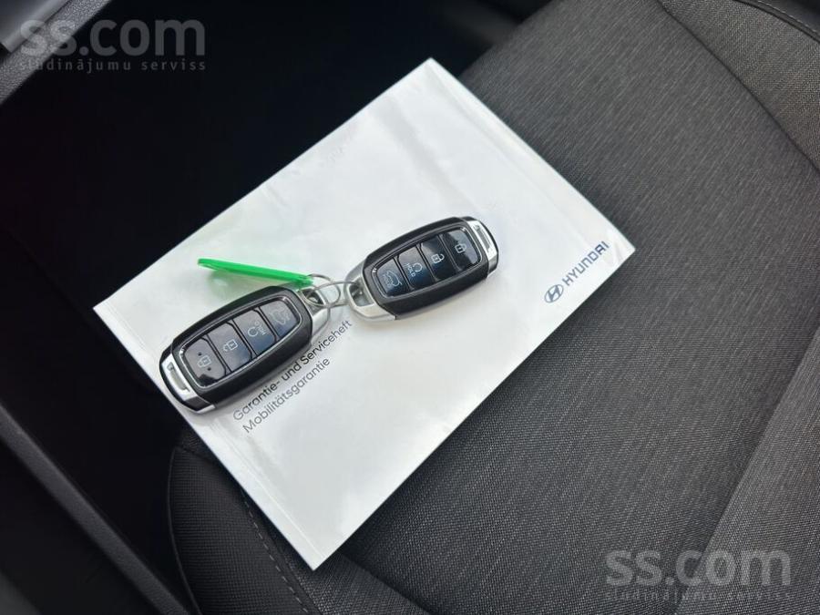 Grey Hyundai Kona 2022 in Riga, with an engine capacity of 0.00 L and mileage of 31 thousand km for 20990 €, photo 21 on AUTOMOTO.COM.LV