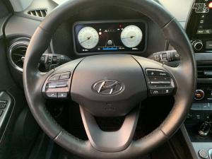 Grey Hyundai Kona 2023 in Kaunas, with an engine capacity of 1.60 L and mileage of 48 thousand km for 27972 €, photo 11 on AUTOMOTO.COM.LV