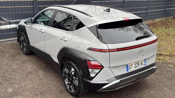 Pelēks Hyundai Kona 2023 Jonava, ar dzinēja tilpumu 1.60 L un nobraukumu 36 tūkst. km par 17700 €, foto 5 vietnē AUTOMOTO.COM.LV