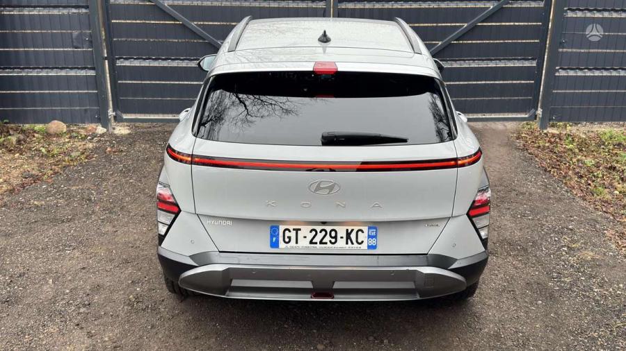 Pelēks Hyundai Kona 2023 Jonava, ar dzinēja tilpumu 1.60 L un nobraukumu 36 tūkst. km par 17500 €, foto 6 vietnē AUTOMOTO.COM.LV