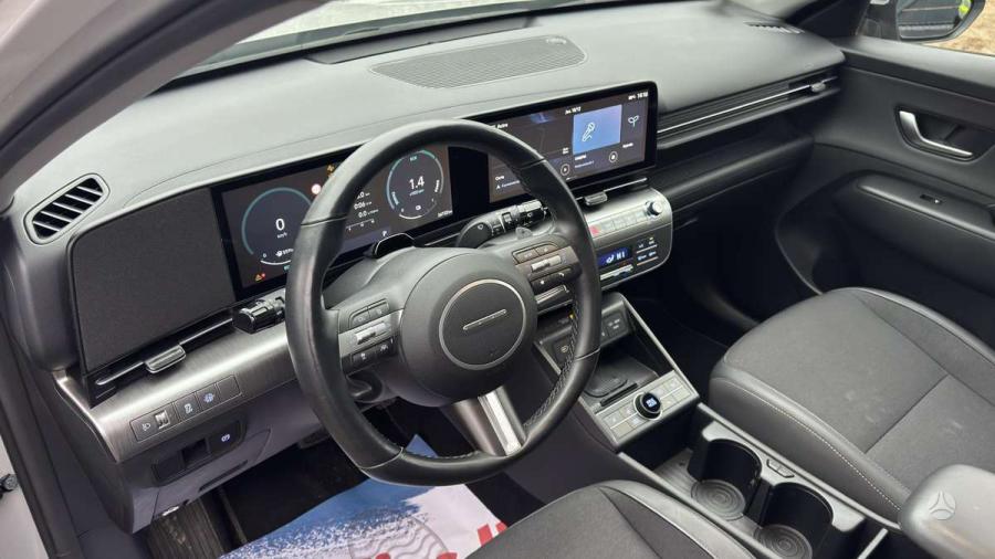 Pelēks Hyundai Kona 2023 Jonava, ar dzinēja tilpumu 1.60 L un nobraukumu 36 tūkst. km par 17500 €, foto 21 vietnē AUTOMOTO.COM.LV