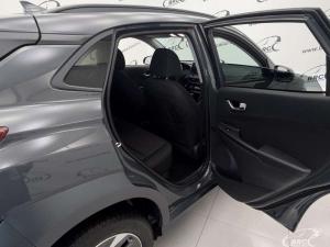 Grey Hyundai Kona 2023 in Vilnius, with an engine capacity of 1.58 L and mileage of 14 thousand km for 17900 €, photo 14 on AUTOMOTO.COM.LV