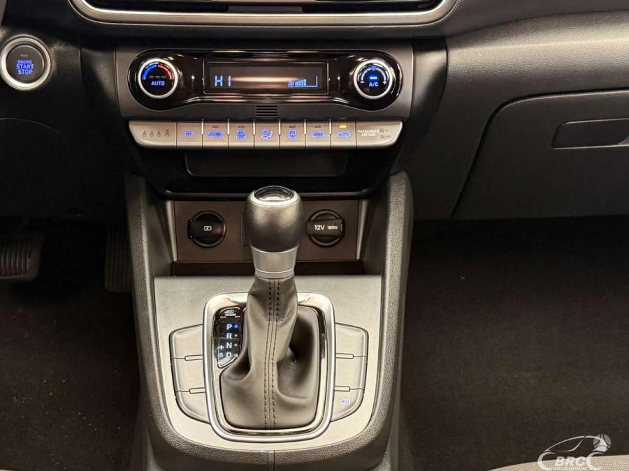 Grey Hyundai Kona 2023 in Vilnius, with an engine capacity of 1.58 L and mileage of 14 thousand km for 17900 €, photo 19 on AUTOMOTO.COM.LV