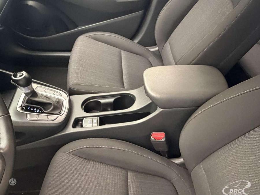 Grey Hyundai Kona 2023 in Vilnius, with an engine capacity of 1.58 L and mileage of 14 thousand km for 17900 €, photo 25 on AUTOMOTO.COM.LV