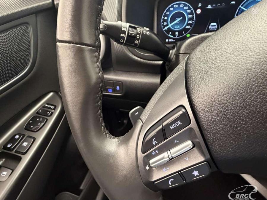 Grey Hyundai Kona 2023 in Vilnius, with an engine capacity of 1.58 L and mileage of 14 thousand km for 17900 €, photo 32 on AUTOMOTO.COM.LV