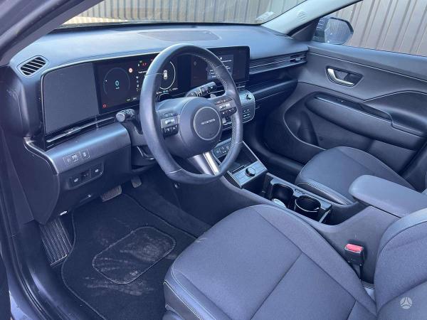 Grey Hyundai Kona 2023 in Kaunas, with an engine capacity of 0.00 L and mileage of 49 thousand km for 15700 €, photo 10 on AUTOMOTO.COM.LV