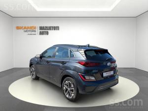 Pelēks Hyundai Kona 2023 Rīga, ar dzinēja tilpumu 0.00 L un nobraukumu 35 tūkst. km par 20990 €, foto 5 vietnē AUTOMOTO.COM.LV