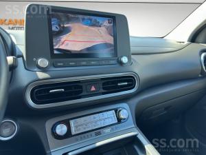 Pelēks Hyundai Kona 2023 Rīga, ar dzinēja tilpumu 0.00 L un nobraukumu 35 tūkst. km par 20990 €, foto 15 vietnē AUTOMOTO.COM.LV