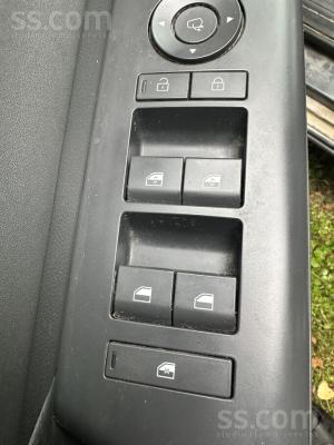 Pelēks Hyundai Kona 2023 Rīga, ar dzinēja tilpumu 1.60 L un nobraukumu 80 tūkst. km par 26490 €, foto 11 vietnē AUTOMOTO.COM.LV