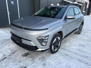 Pelēks Hyundai Kona 2024 Alīta, ar dzinēja tilpumu 0.00 L un nobraukumu 17 tūkst. km par 22600 €, foto 13 vietnē AUTOMOTO.COM.LV