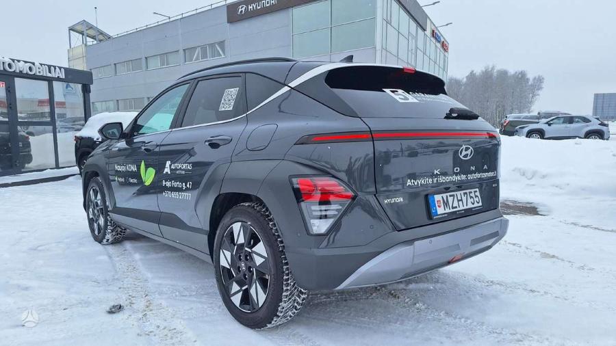 Pelēks Hyundai Kona 2024 Kauņa, ar dzinēja tilpumu 1.58 L un nobraukumu 7 tūkst. km par 29999 €, foto 24 vietnē AUTOMOTO.COM.LV