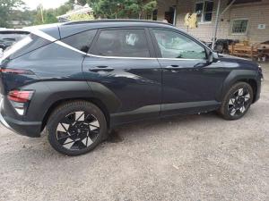 Pelēks Hyundai Kona 2024 Viļņa, ar dzinēja tilpumu 1.60 L un nobraukumu 59 tūkst. km par 24000 €, foto 4 vietnē AUTOMOTO.COM.LV