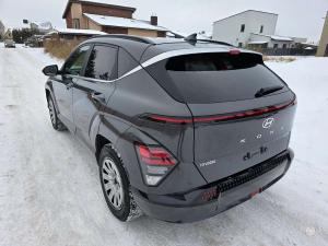 Grey Hyundai Kona 2025 in Siauliai, with an engine capacity of 0.00 L and mileage of 33 thousand km for 18250 €, photo 7 on AUTOMOTO.COM.LV