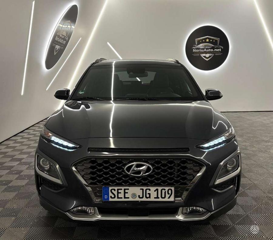 Pelēks Hyundai Kona 2018 Marijampole, ar dzinēja tilpumu 1.59 L un nobraukumu 96 tūkst. km par 14500 €, foto 20 vietnē AUTOMOTO.COM.LV