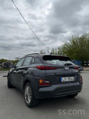 Pelēks Hyundai Kona 2018 Rīga, ar dzinēja tilpumu 1.60 L un nobraukumu 72 tūkst. km par 13790 €, foto 7 vietnē AUTOMOTO.COM.LV