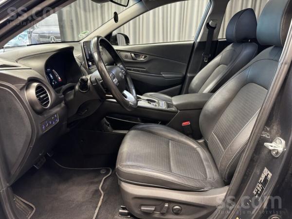 Pelēks Hyundai Kona 2019 Rīga, ar dzinēja tilpumu 0.00 L un nobraukumu 69 tūkst. km par 18990 €, foto 10 vietnē AUTOMOTO.COM.LV