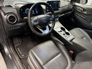 Pelēks Hyundai Kona 2019 Rīga, ar dzinēja tilpumu 0.00 L un nobraukumu 69 tūkst. km par 18990 €, foto 11 vietnē AUTOMOTO.COM.LV