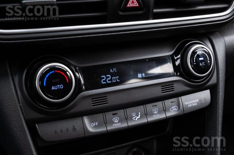 Pelēks Hyundai Kona 2019 Rīga, ar dzinēja tilpumu 1.60 L un nobraukumu 67 tūkst. km par 14950 €, foto 14 vietnē AUTOMOTO.COM.LV