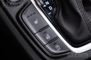 Pelēks Hyundai Kona 2019 Rīga, ar dzinēja tilpumu 1.60 L un nobraukumu 67 tūkst. km par 14950 €, foto 15 vietnē AUTOMOTO.COM.LV