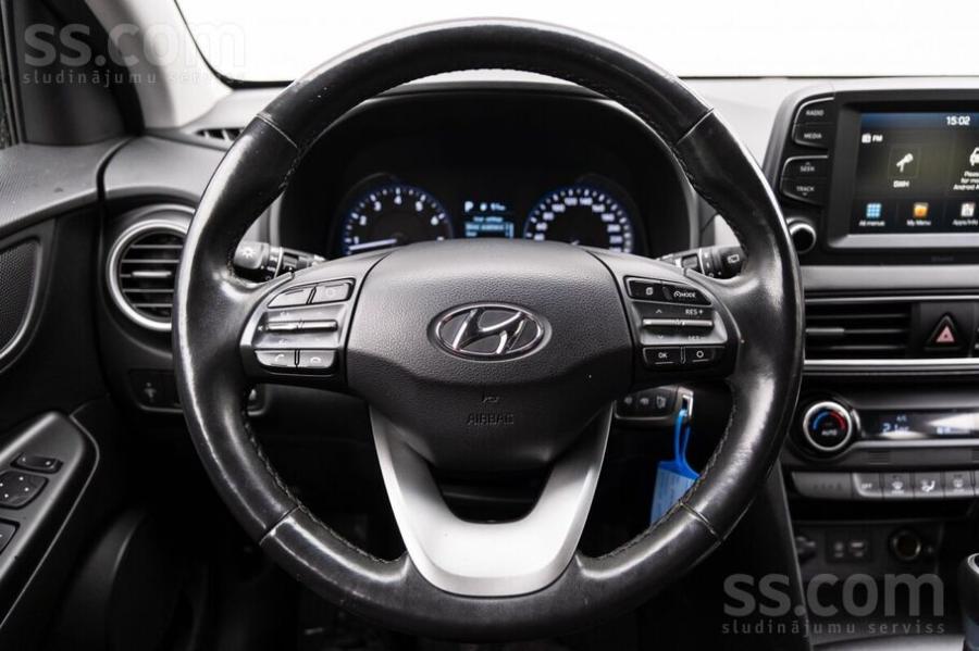 Pelēks Hyundai Kona 2019 Rīga, ar dzinēja tilpumu 1.60 L un nobraukumu 67 tūkst. km par 14950 €, foto 19 vietnē AUTOMOTO.COM.LV