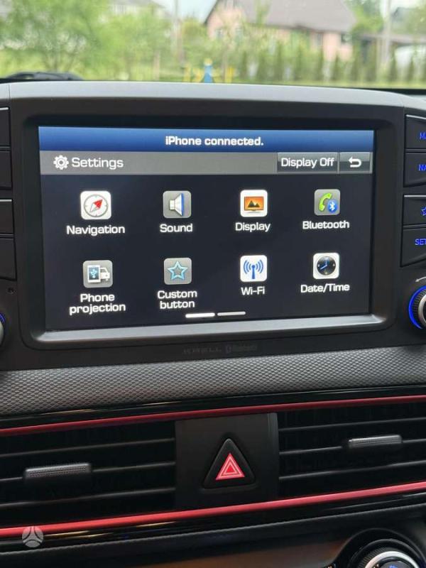 Grey Hyundai Kona 2019 in Kaunas, with an engine capacity of 1.60 L and mileage of 174 thousand km for 12100 €, photo 8 on AUTOMOTO.COM.LV
