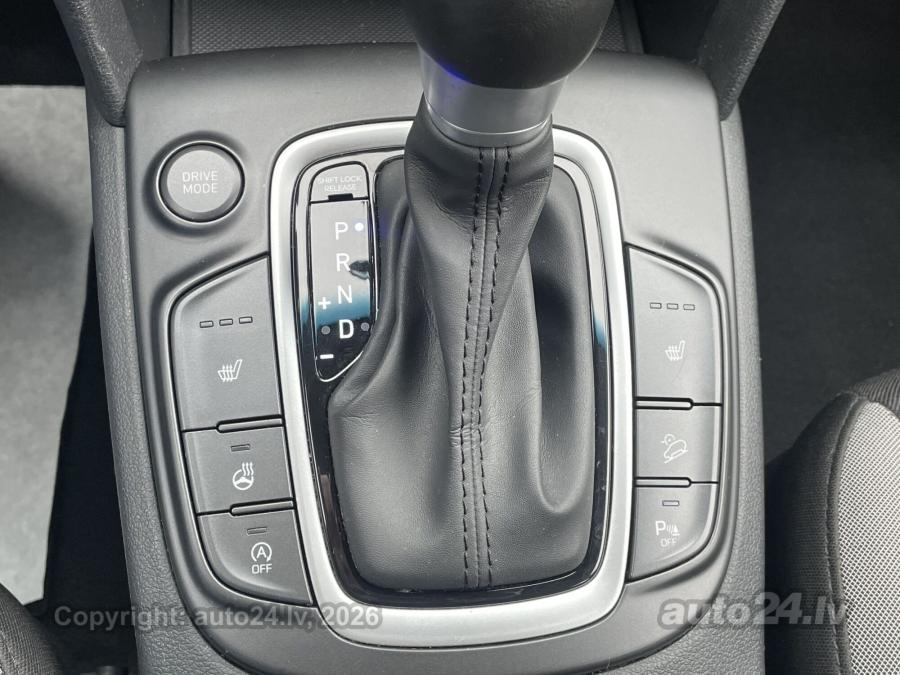 Grey Hyundai Kona 2020 in Johvi, with an engine capacity of 1.60 L and mileage of 94 thousand km for 17500 €, photo 20 on AUTOMOTO.COM.LV