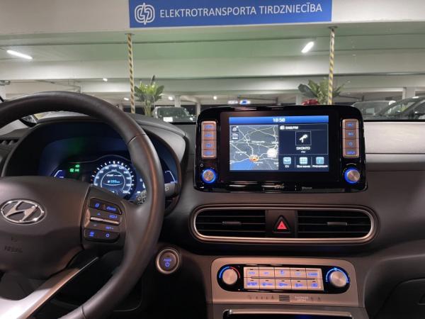 Pelēks Hyundai Kona 2020 Rīga, ar dzinēja tilpumu 0.00 L un nobraukumu 69 tūkst. km par 15500 €, foto 6 vietnē AUTOMOTO.COM.LV