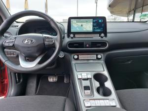 Grey Hyundai Kona 2020 in Riga, with an engine capacity of 0.00 L and mileage of 69 thousand km for 15500 €, photo 22 on AUTOMOTO.COM.LV