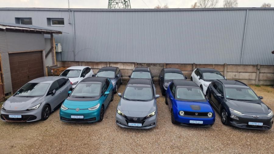 Pelēks Hyundai Kona 2020 Rīga, ar dzinēja tilpumu 0.00 L un nobraukumu 71 tūkst. km par 15680 €, foto 7 vietnē AUTOMOTO.COM.LV