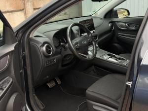 Pelēks Hyundai Kona 2020 Rīga, ar dzinēja tilpumu 0.00 L un nobraukumu 71 tūkst. km par 15680 €, foto 9 vietnē AUTOMOTO.COM.LV